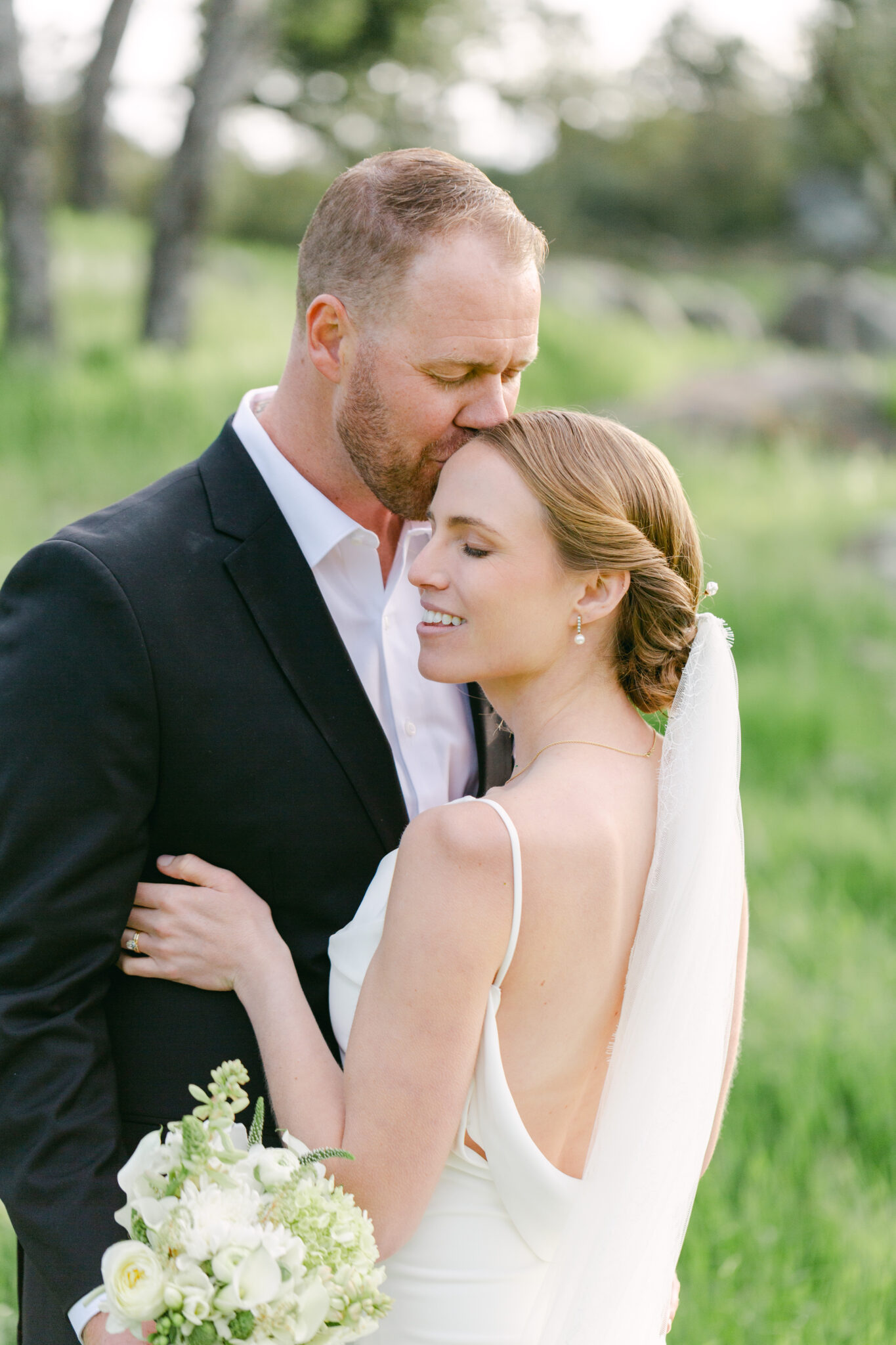 Cody and Roxy’s Intimate Castle Wedding | adrianamichele.com